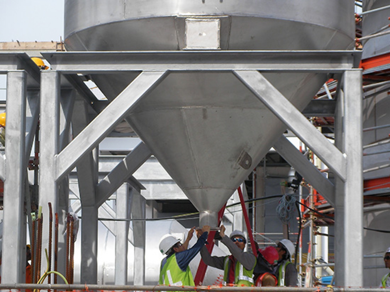 Piping & Platform Installation – Trinox Engineering Services Pte Ltd